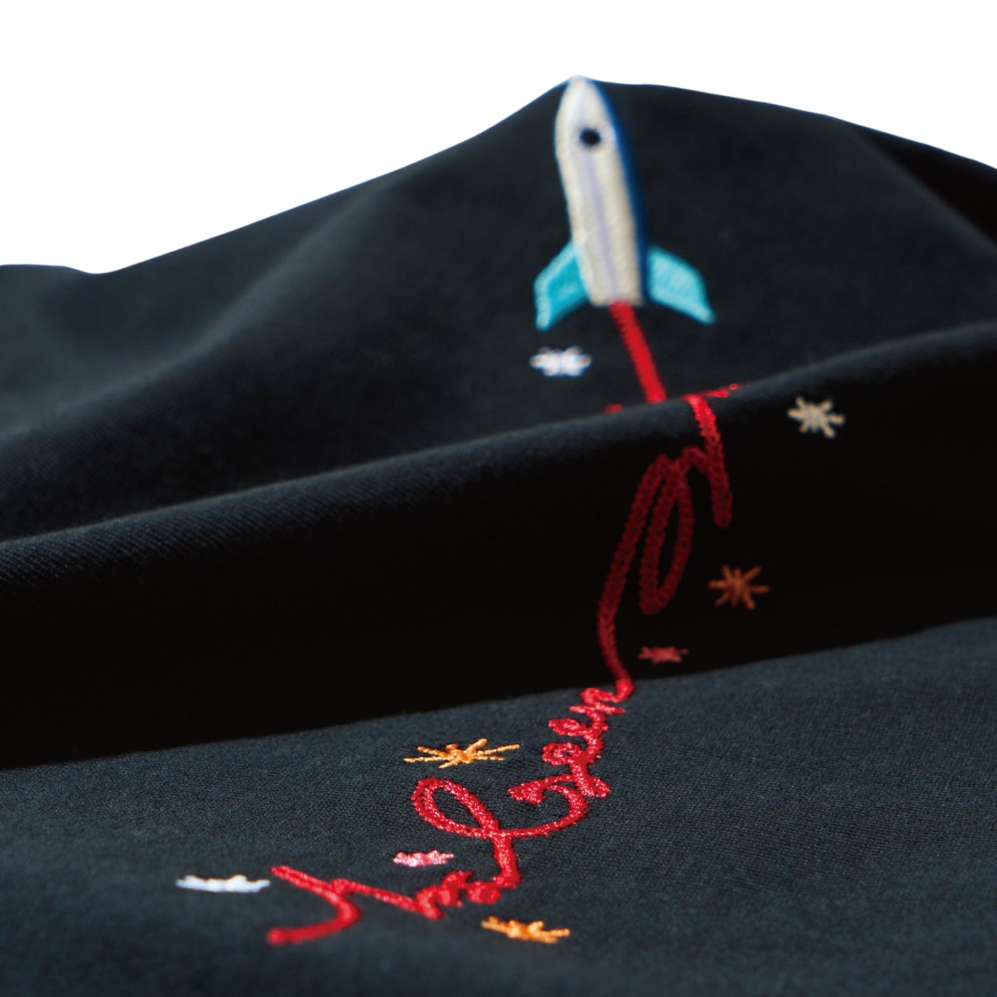 MGA Rocket Embroidery T-shirt / Black – Mrs. GREEN APPLE OFFICIAL STORE